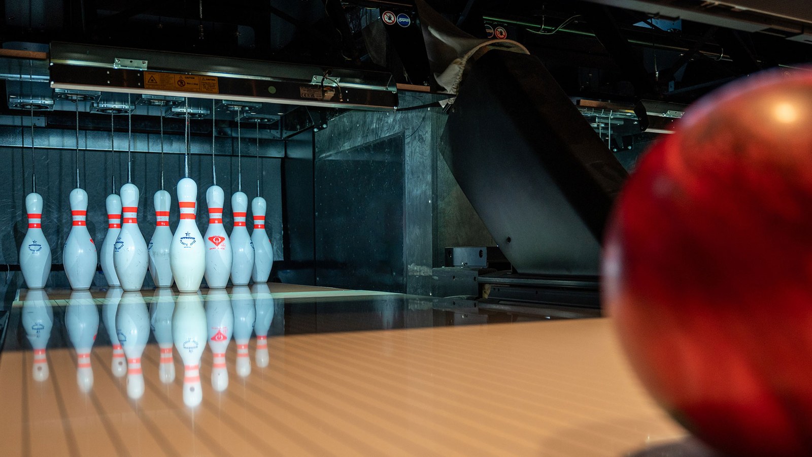 Bowling Alley Construction & Supplies — QubicaAMF