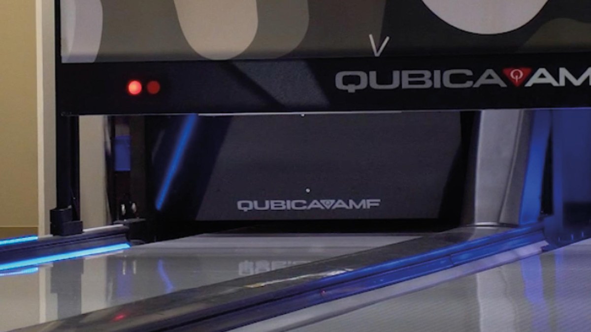 EDGE String Pinspotter - QubicaAMF Bowling products